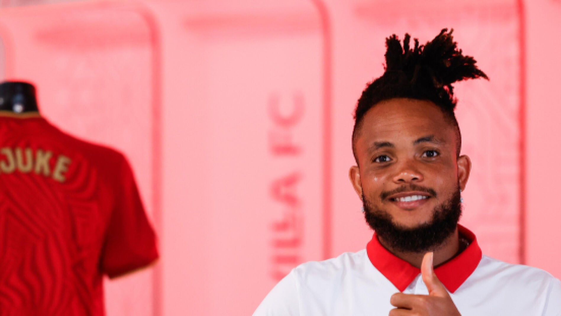 Ejuke: "Puedo aportar regates y velocidad" | Onda Cero Radio