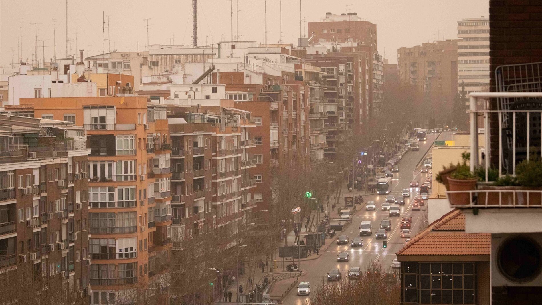 La calima vuelve a España y acompañará al calor intenso los próximos ...