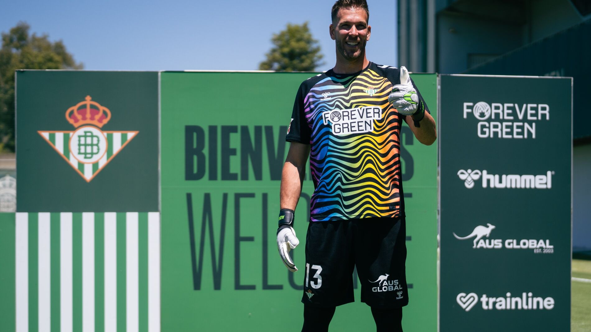 Adrián San Miguel: "Qué bonito es que mi camino y el del Betis se ...
