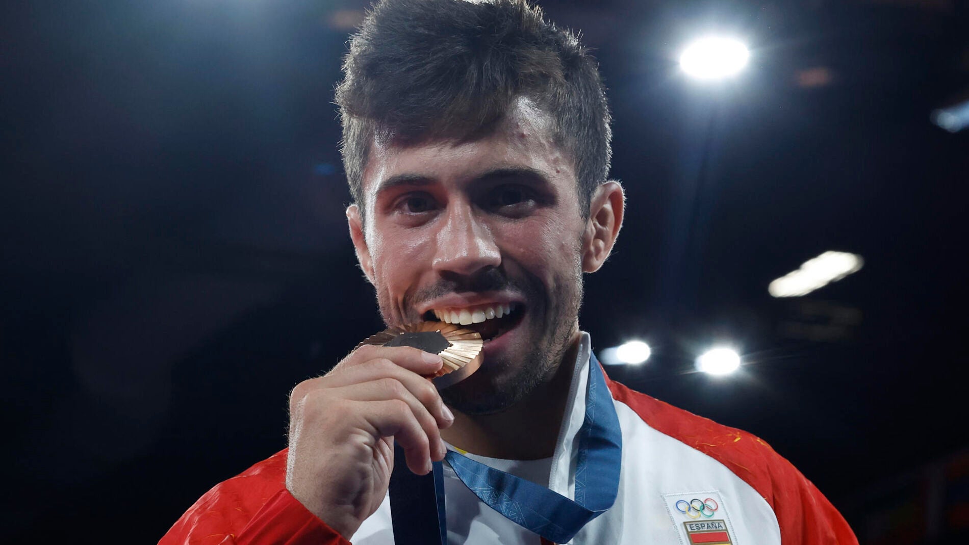 Fran Garrigós logra el bronce en judo y pone la primera medalla para ...