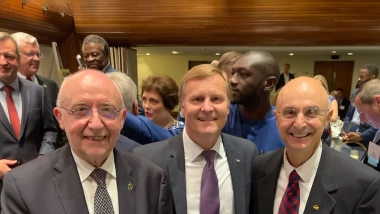 Quién es Chris Rocheleau, el nuevo jefe de la Administración Federal de ...