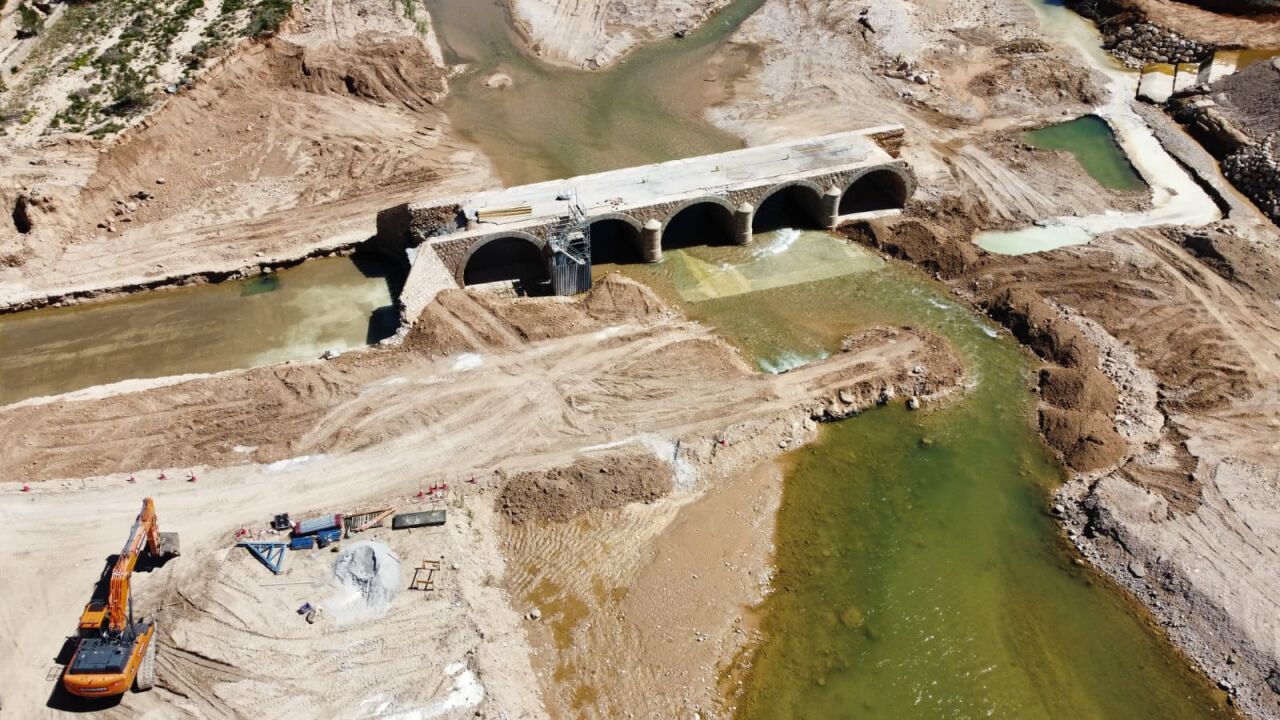 Más de 400 vecinos de la urbanitzación de Altury siguen sin acceso ...