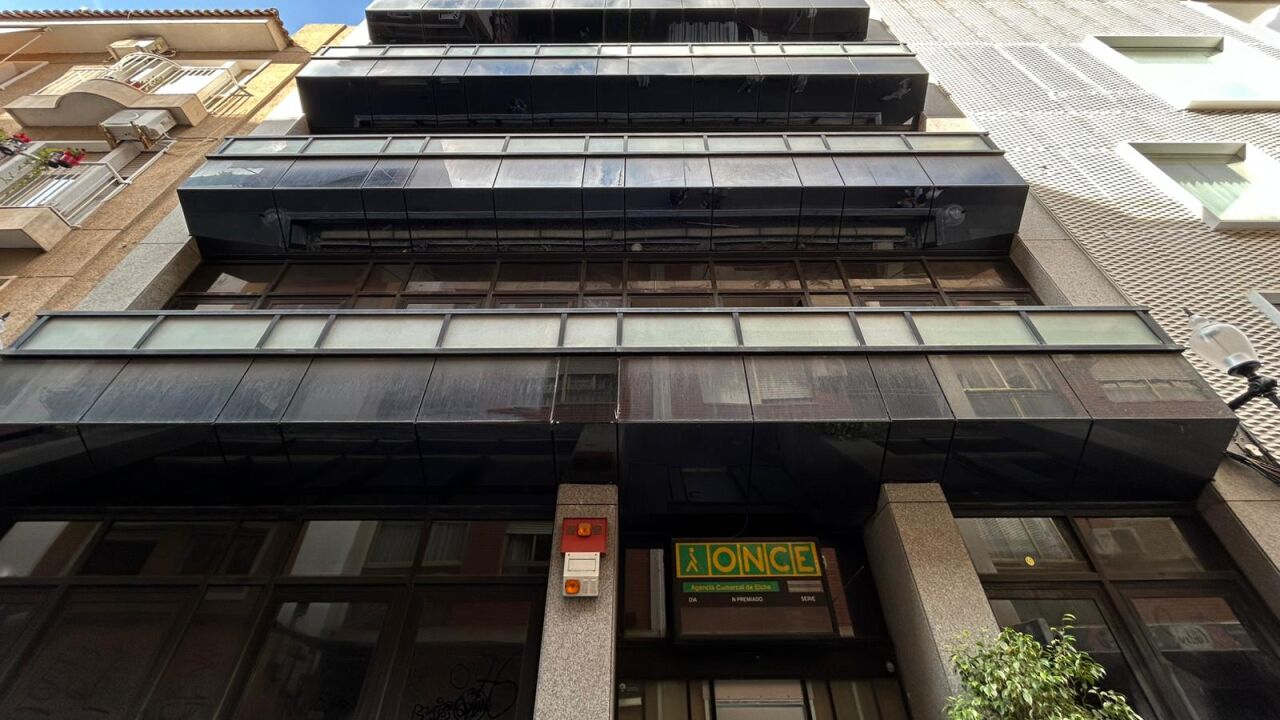 Elche: el antiguo edificio de la ONCE en el centro del casco urbano se transforma en un nuevo ...