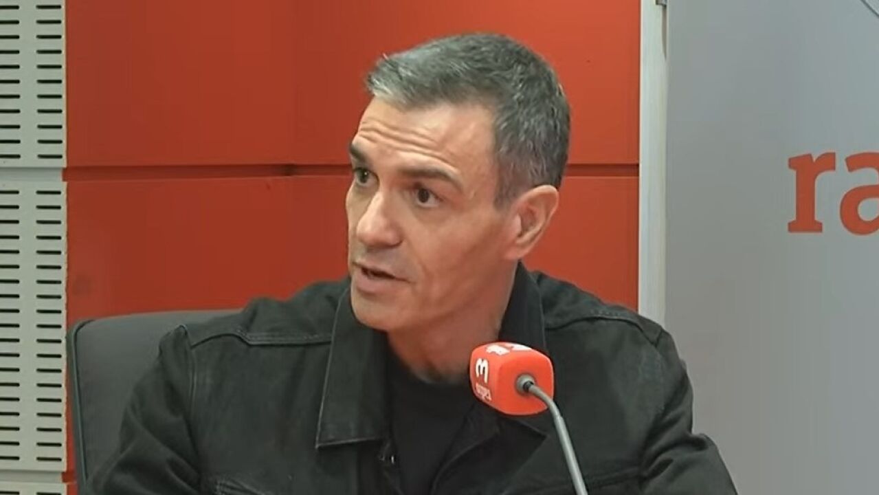 Sánchez sorprende con su look más roquero en Radio 3: "Cuando deje esta ...