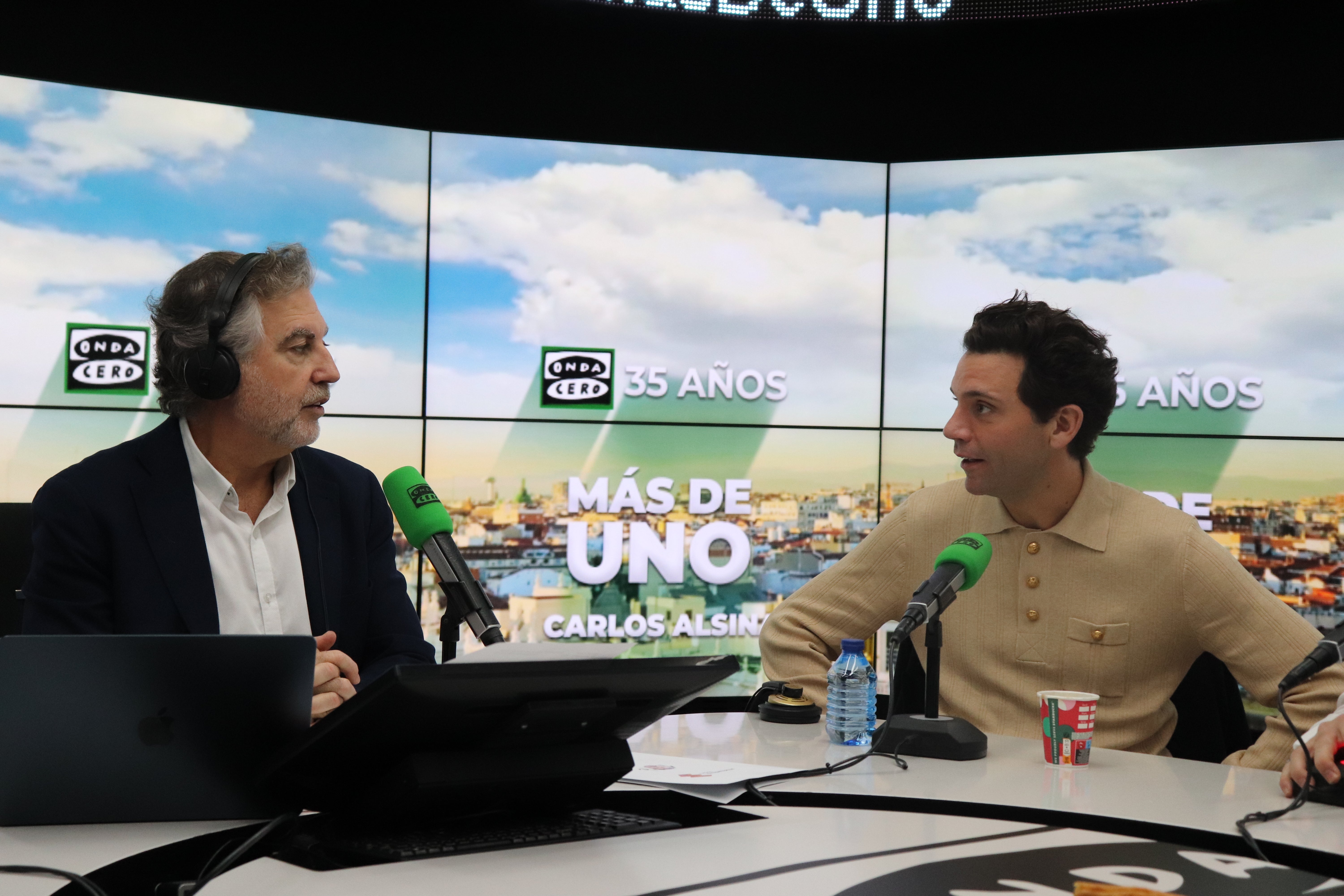 Mika presenta su nuevo álbum 'Hyperlove', una provocación y una pregunta: "¿Dónde está el amor ...