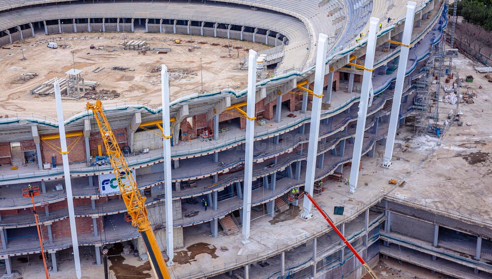 El Nou Mestalla avanza "en tiempo" con pilares, torres de escalera y ...