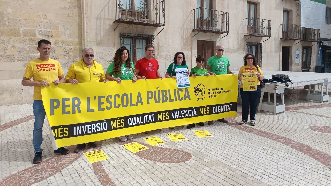 Los sindicatos ultiman la huelga indefinida en el ámbito educativa que ...