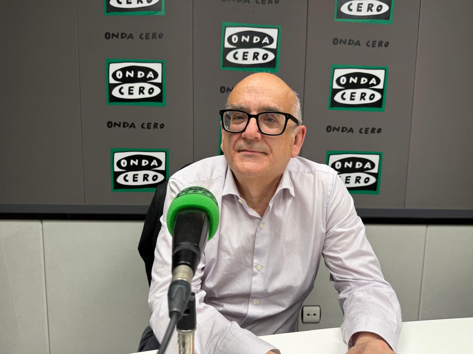 Nuevo rector, continuidad en el proyecto para una universidad en ...