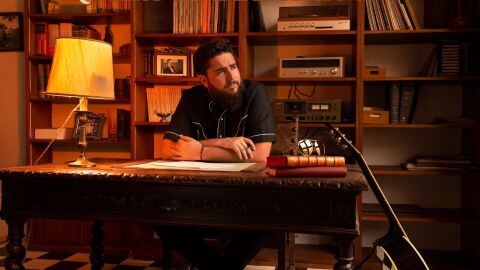 El roquetero JJ Fuentes pondrá música a Faro Sabinal - Más de uno ...